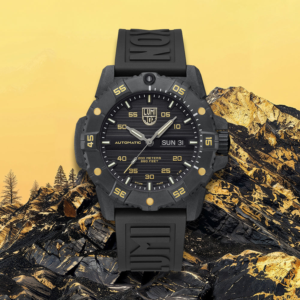 Master Carbon SEAL Automatic – Luminox Indonesia